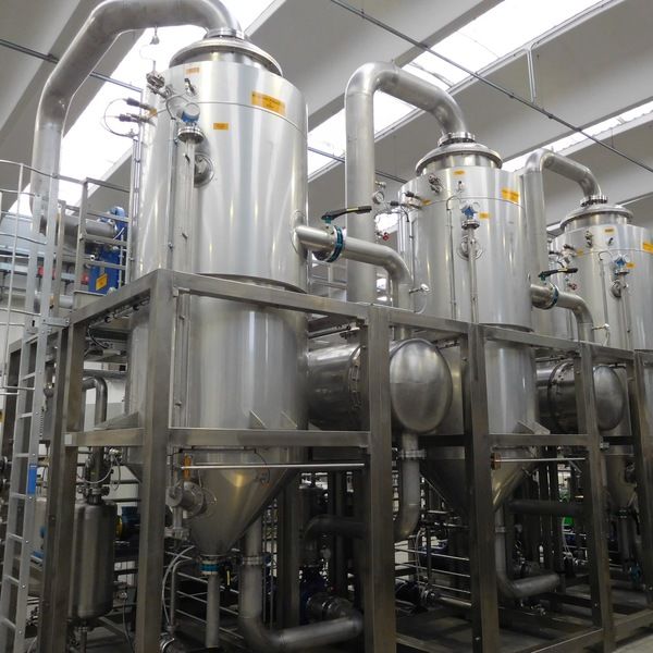 Neutralization and treatment station